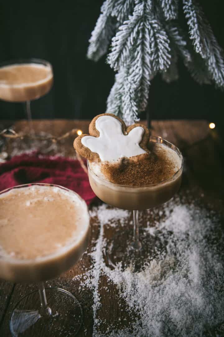 Easy Gingerbread Martini - Hunger Thirst Play